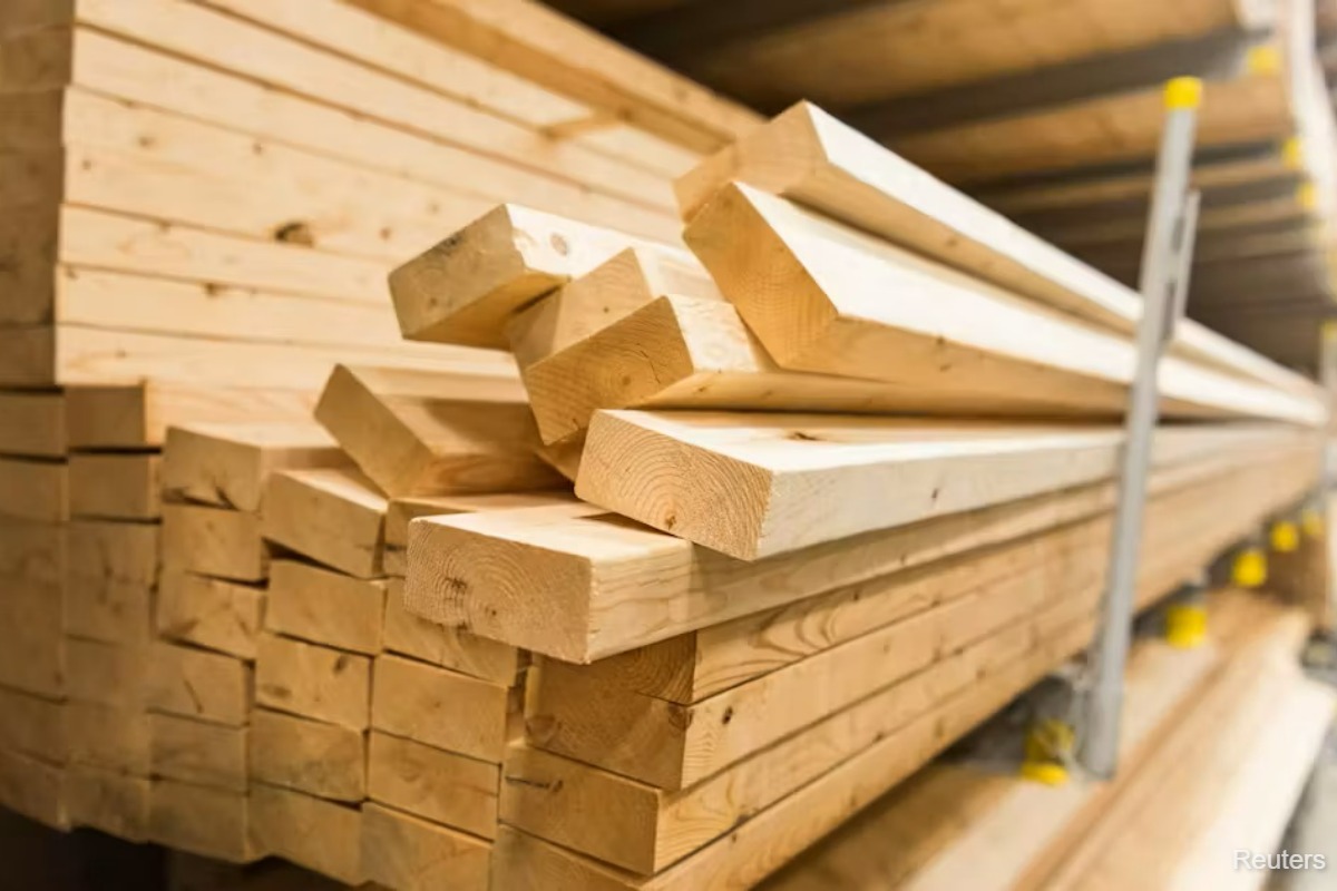 Trump sets 10% tariff on lumber imports, 25% on cabinets and furniture