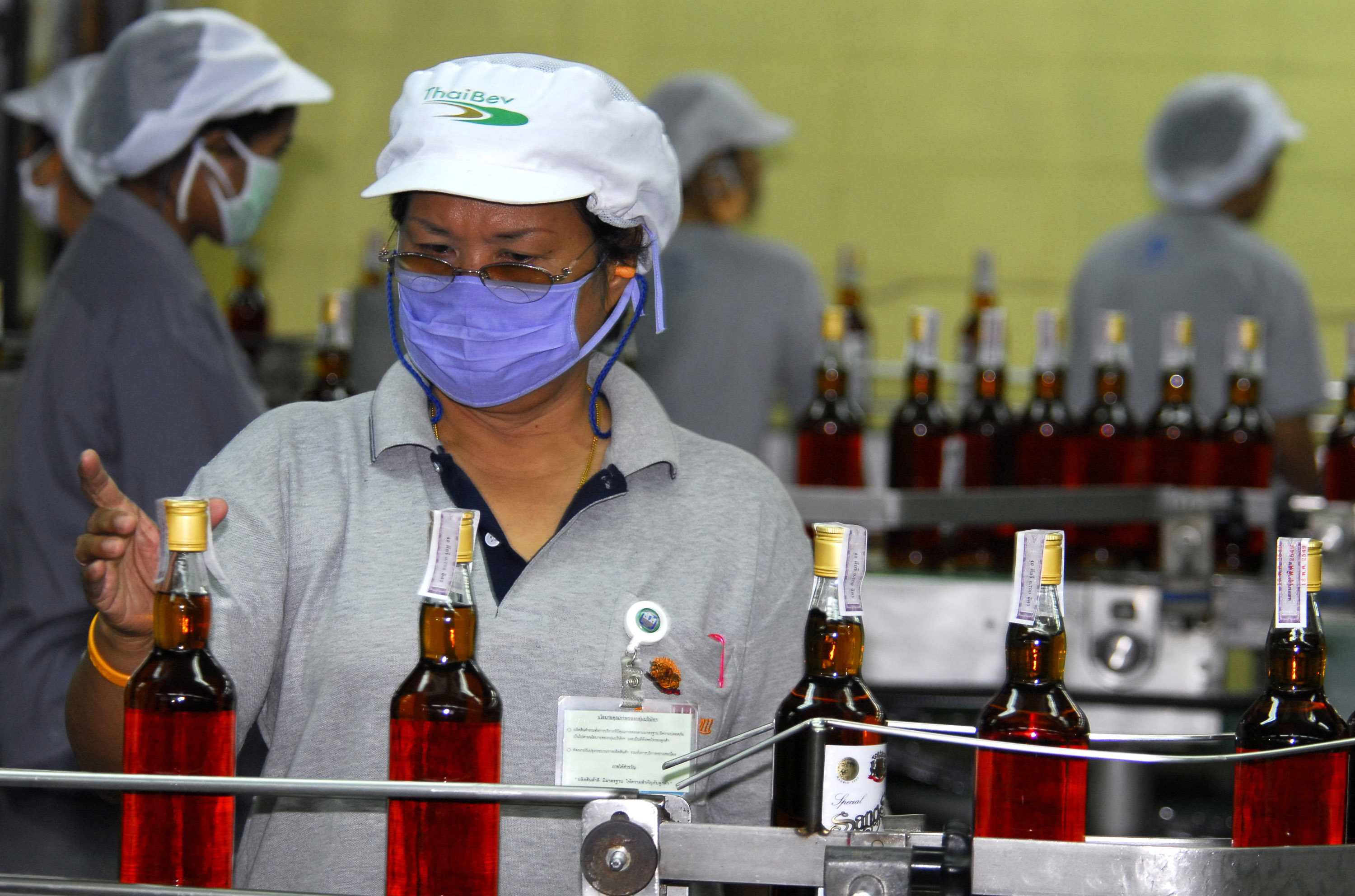 Thai Bev says F&N bids for Peroni, Grolsch beer brands