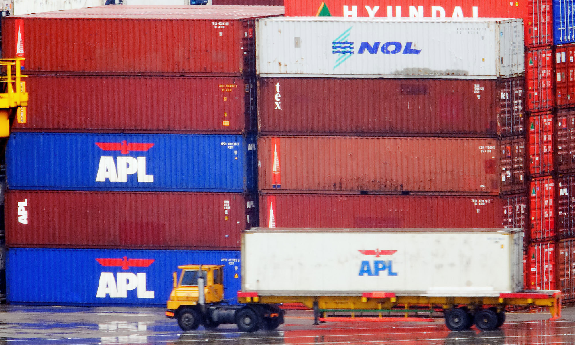 NOL’s loss widens in 3Q to US$96.1 million on weak freight rates