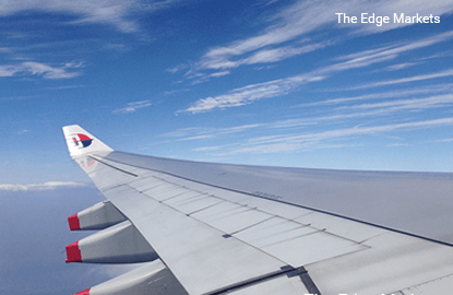 More operators for rural air services?