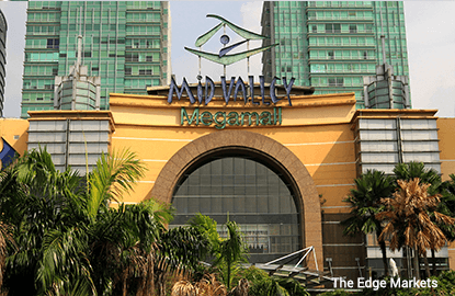 Business as usual at Mid Valley Megamall