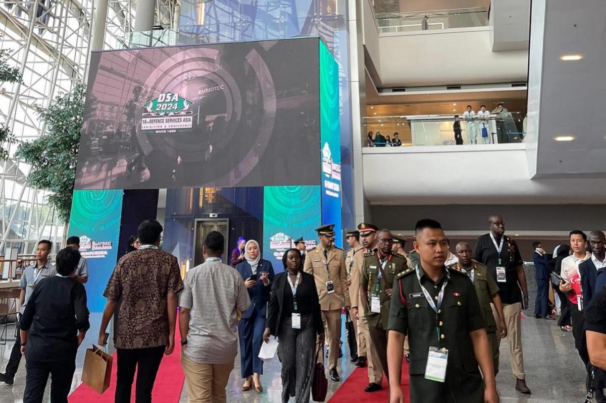 Putrajaya inks 54 contracts worth RM9.4b at DSA, Natsec Asia defence ...