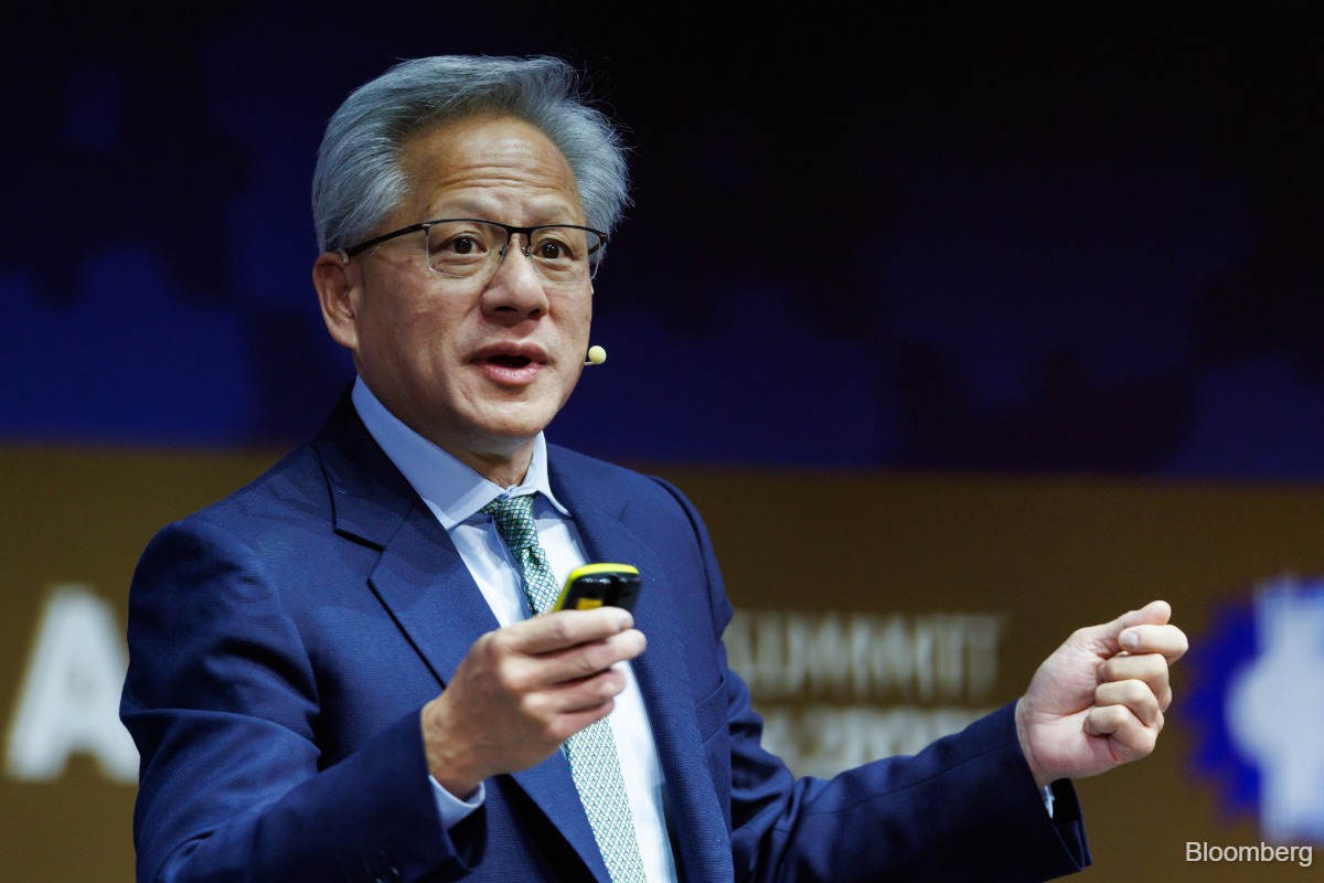 Nvidia CEO Jensen Huang completes US$1b share sale