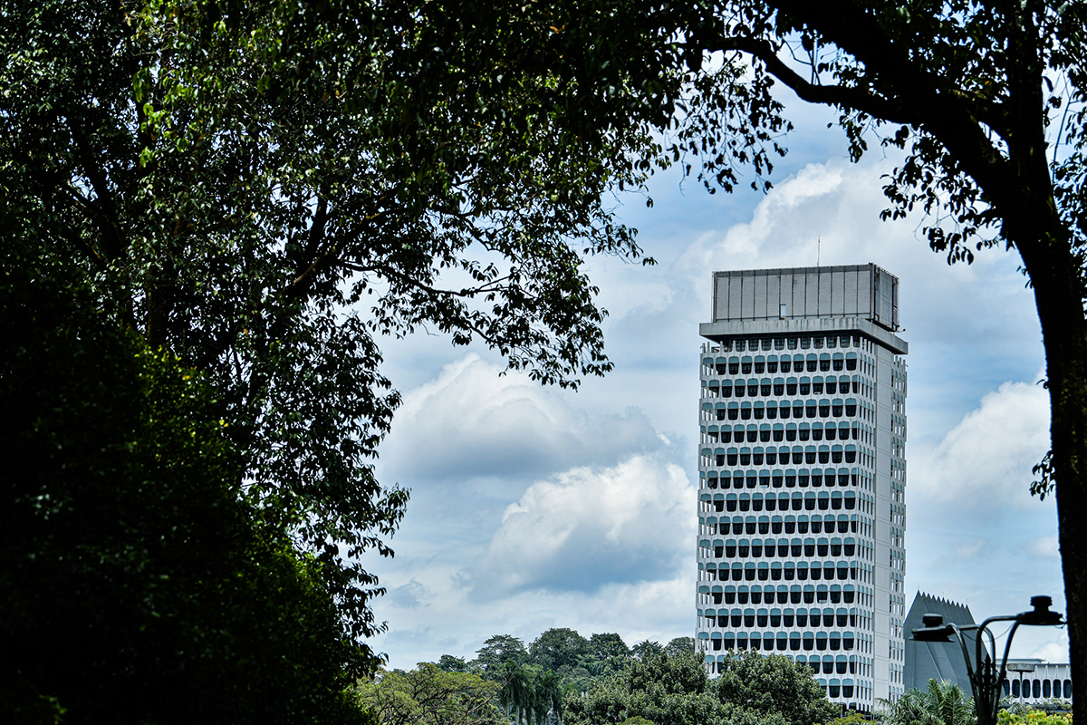 Dewan Negara meeting ends after passing 17 Bills | KLSE Screener