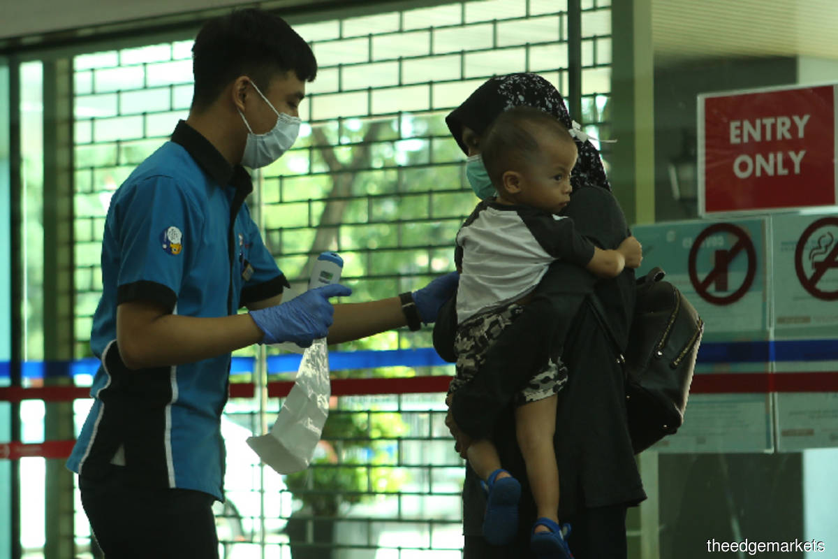 No summonses to be issued to those not wearing face masks | KLSE Screener