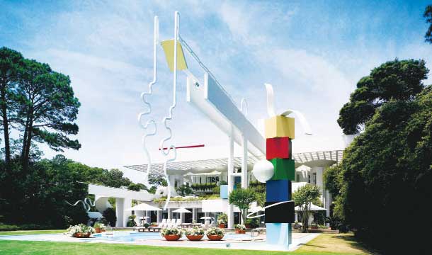 Postmodern architecture gets fresh look | KLSE Screener