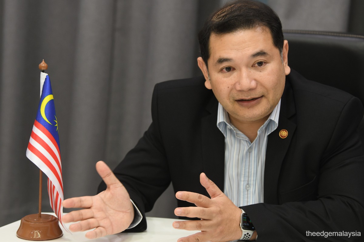 Rafizi Says He Offered to Quit Cabinet, Party Role to Focus on ...