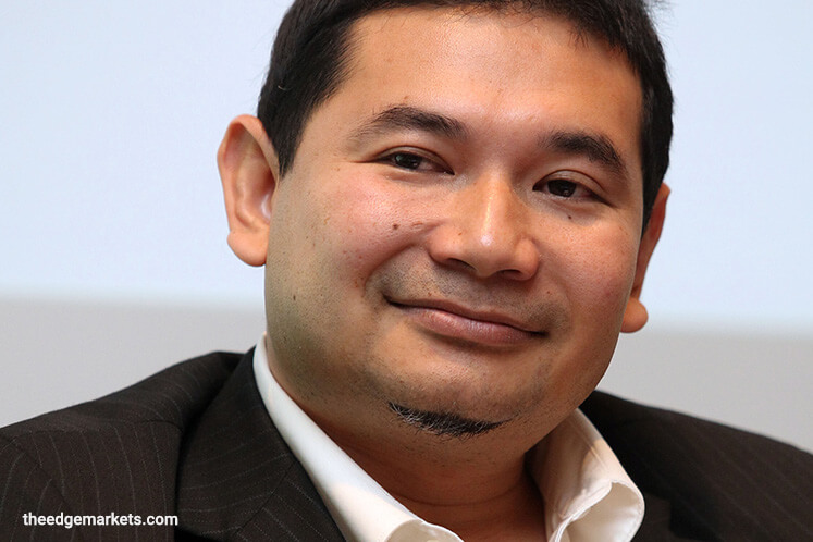 Felda overpaid for Grand Plaza apartments, says Rafizi