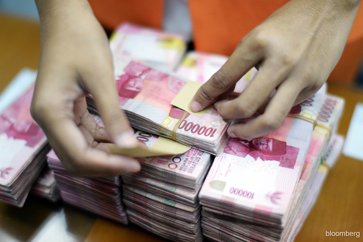 Indonesia plans bill to redenominate rupiah currency
