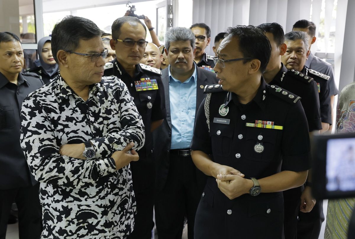 20 passport issuing offices to operate on weekends from Jan 28 | KLSE ...