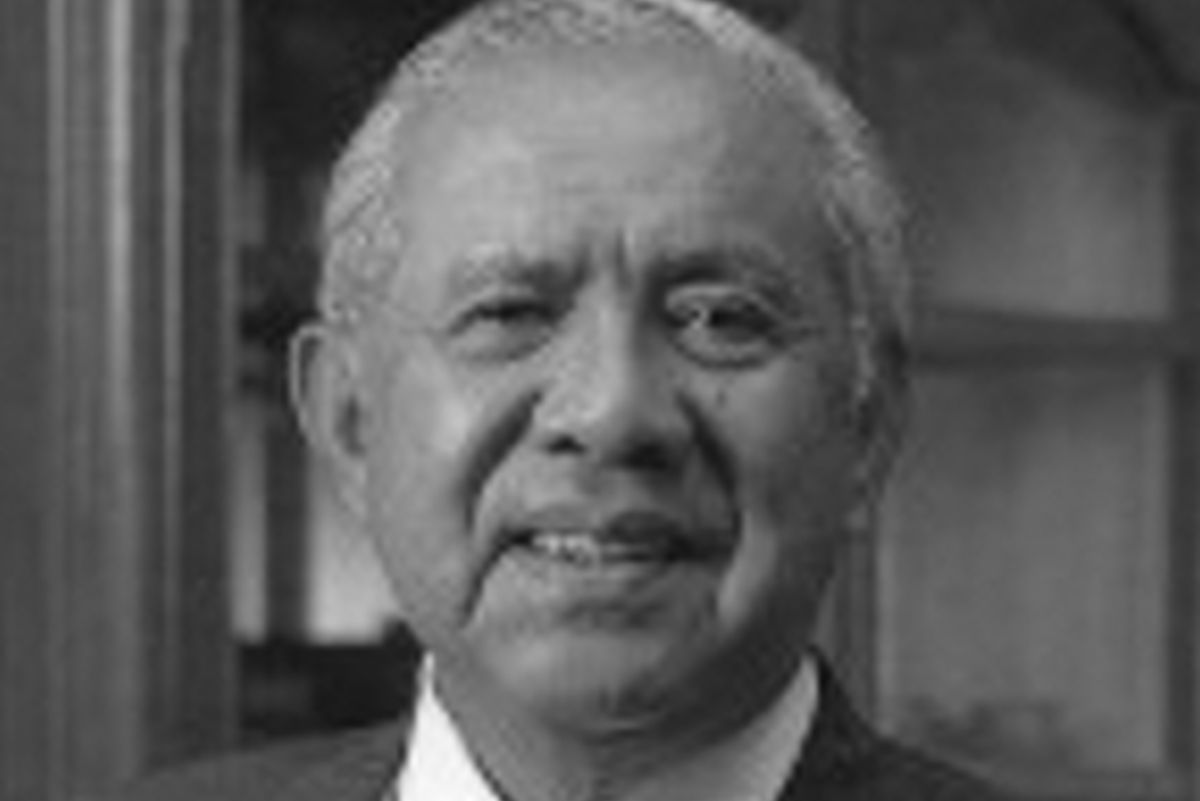 Tengku Ahmad Rithauddeen dies at 94 | KLSE Screener