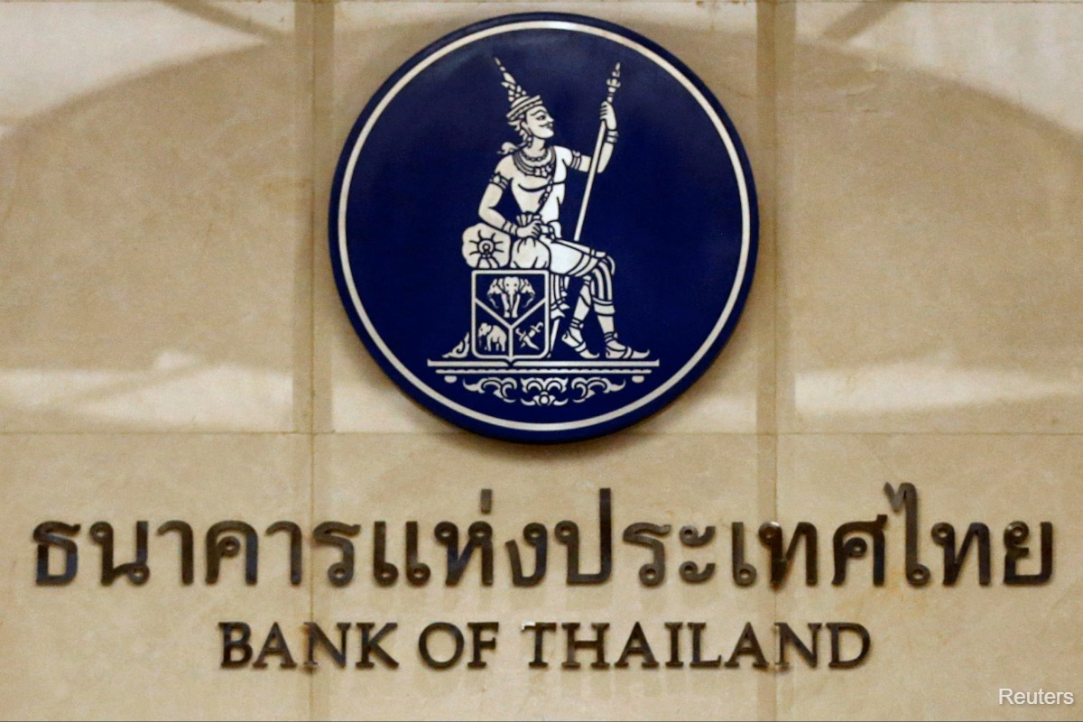 Thailand Unexpectedly Holds Rates, Trims GDP View But Leaves Door Open ...