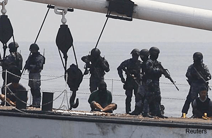 Shippers avoid new 'pirate hotspot' in waters west of the Philippines