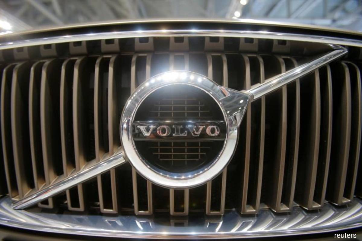 Volvo Car Malaysia closes 2022 with record high sales, spurred by new ...